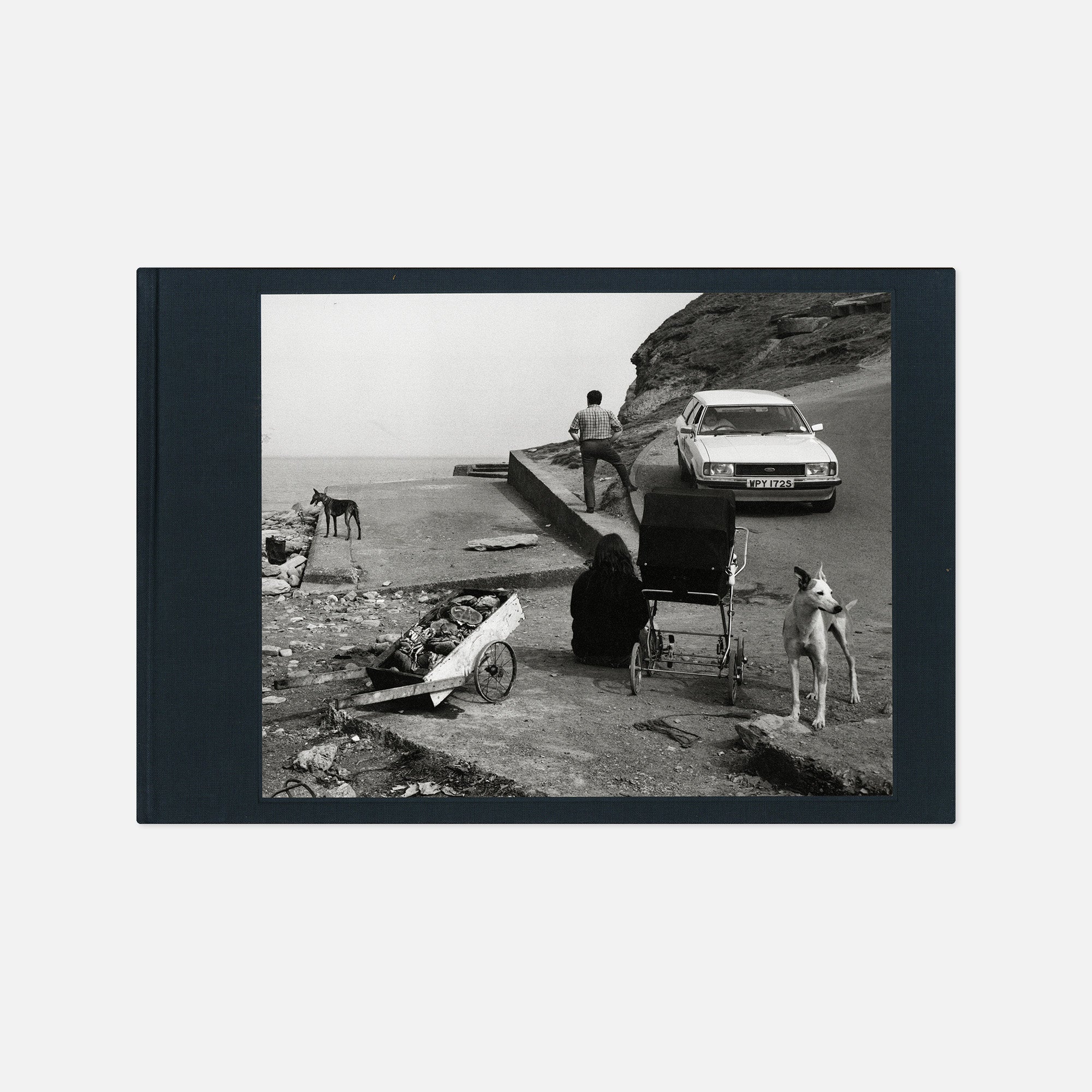 Chris Killip — Skinningrove – Wolf Books